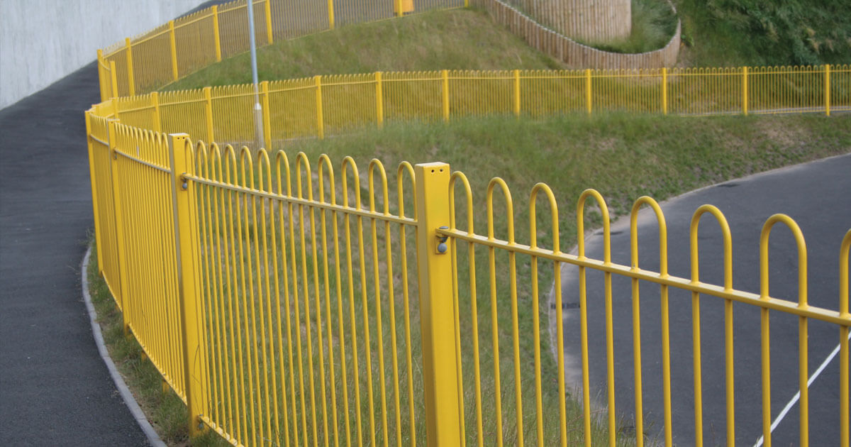 Bow Top Railings | Bowtop Fencing in Nottingham & Birmingham
